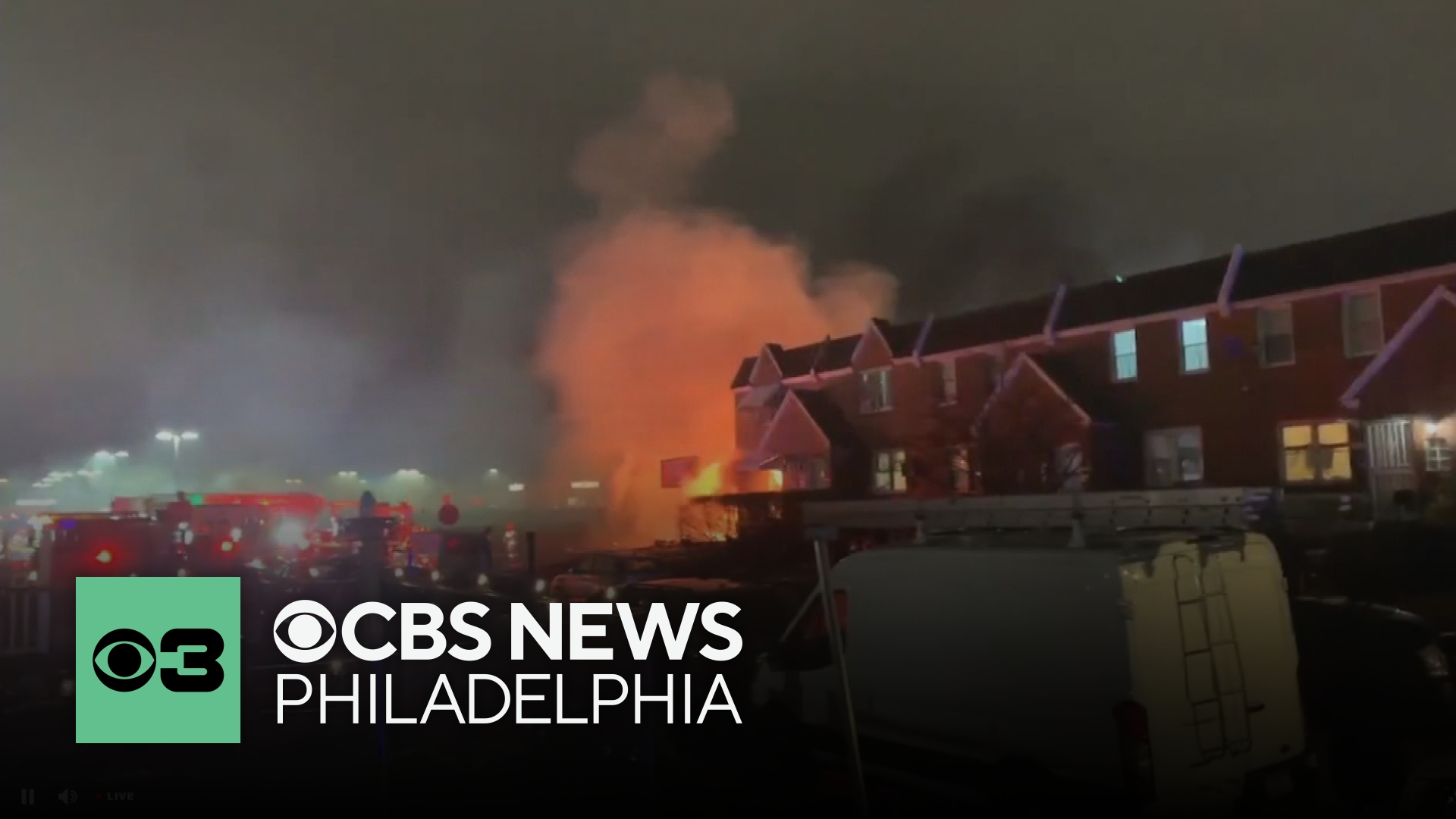 CBS Philadelphia's team coverage of plane crash in Northeast Philadelphia