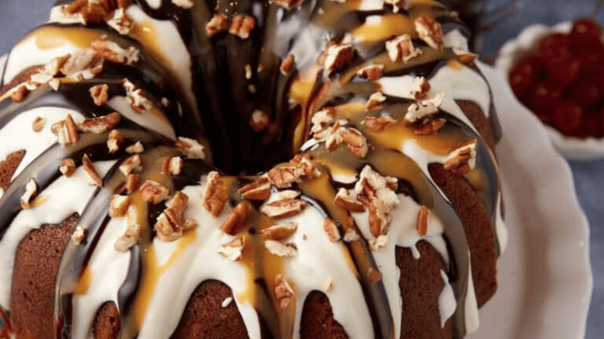 Remember These? 15 Vintage Desserts That Were Once Family Favorites