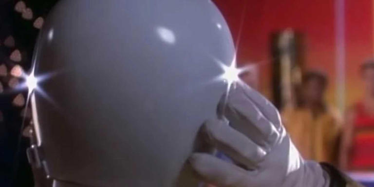 The Secret Behind The White Ranger In Mighty Morphin Power Rangers Makes Tommy’s Second Color ...