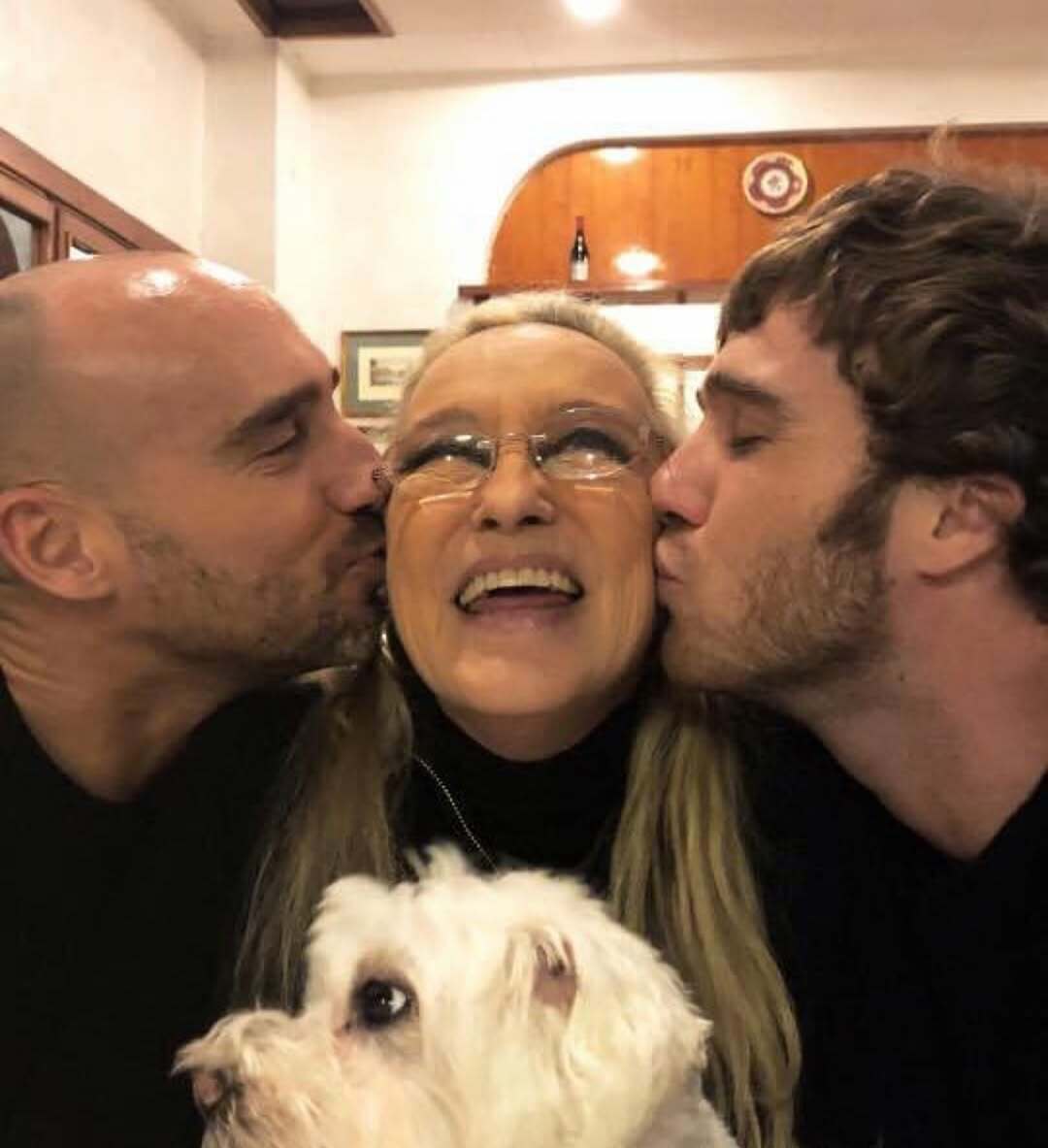 Andrea Rizzoli ospite a Verissimo, chi è il figlio di Eleonora Giorgi ...