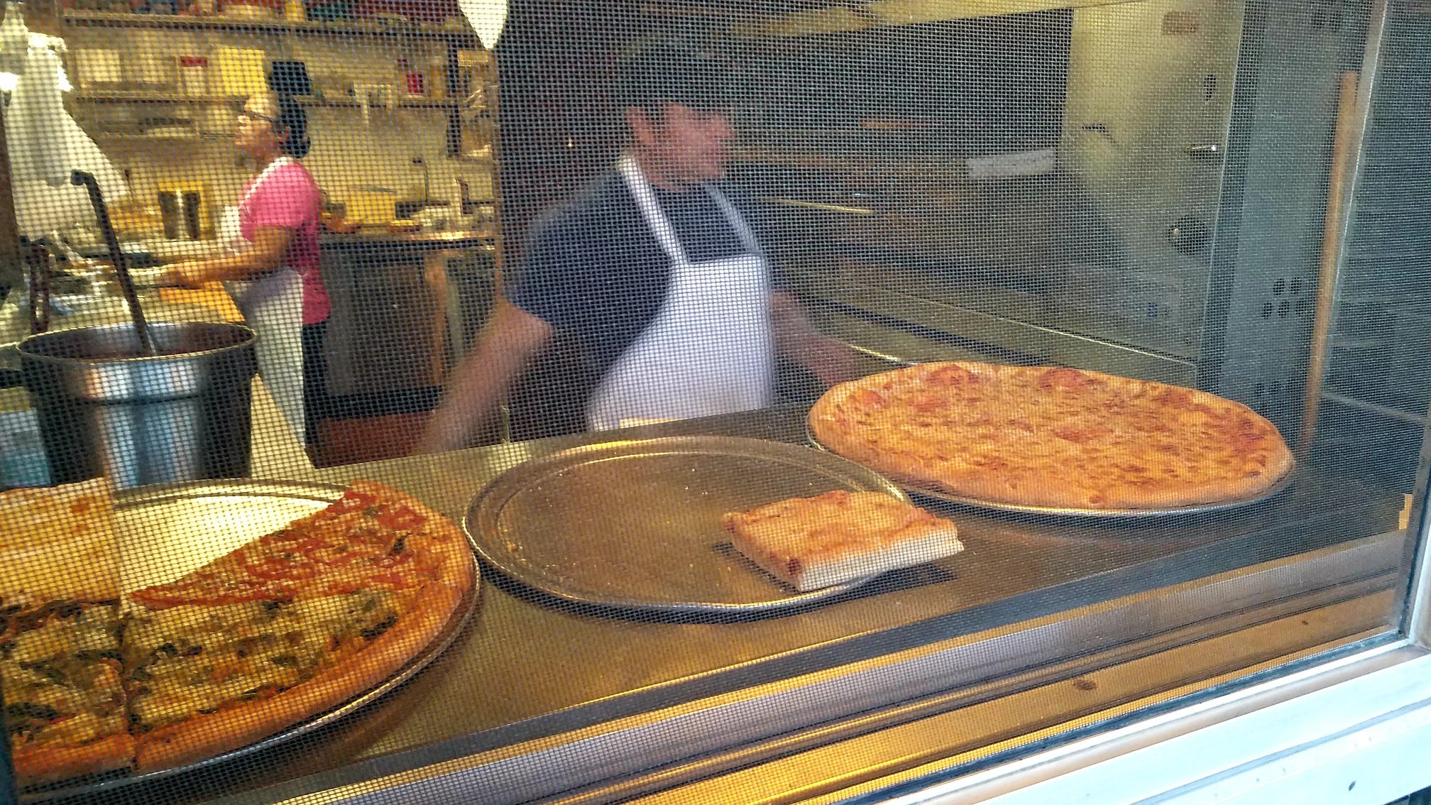 Where to eat: 10 essential restaurants in Stuart include Alice's, Luna's, Sailor's Return