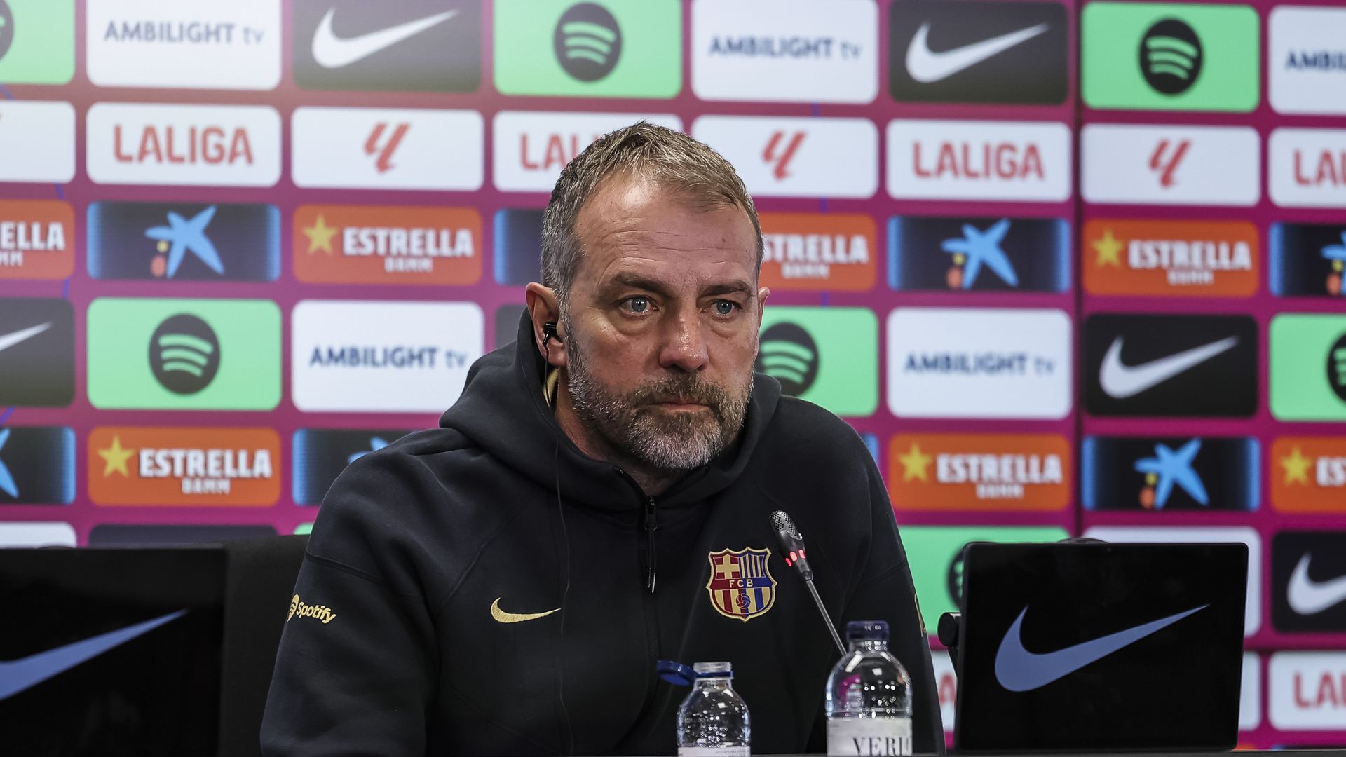 ‘He’s number one’ - Flick confirms Szczesny is now first choice ahead ...