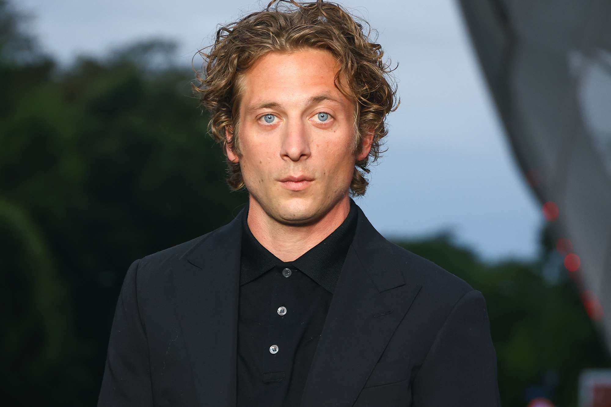 “Enigma Variations”: What We Know About the Novel's Netflix Adaptation ...