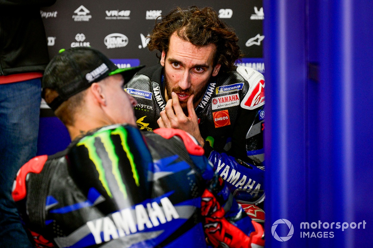 MotoGP: Rins lidera segundo dia de shakedown em Sepang