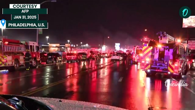 Philadelphia VIDEO: Chilling Moment Caught on Camera as Plane Crash ...