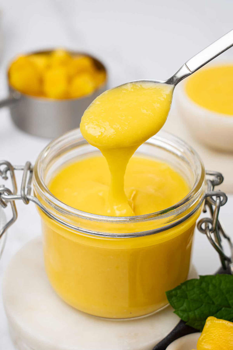 Mango Curd Magic: The Sweet Spread You'll Want on Everything