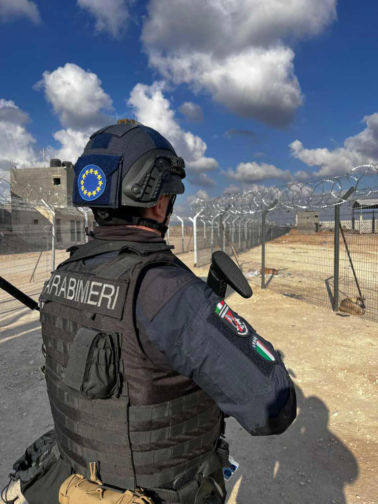 Valico di Rafah, l'Italia invia i suoi carabinieri per la missione ...