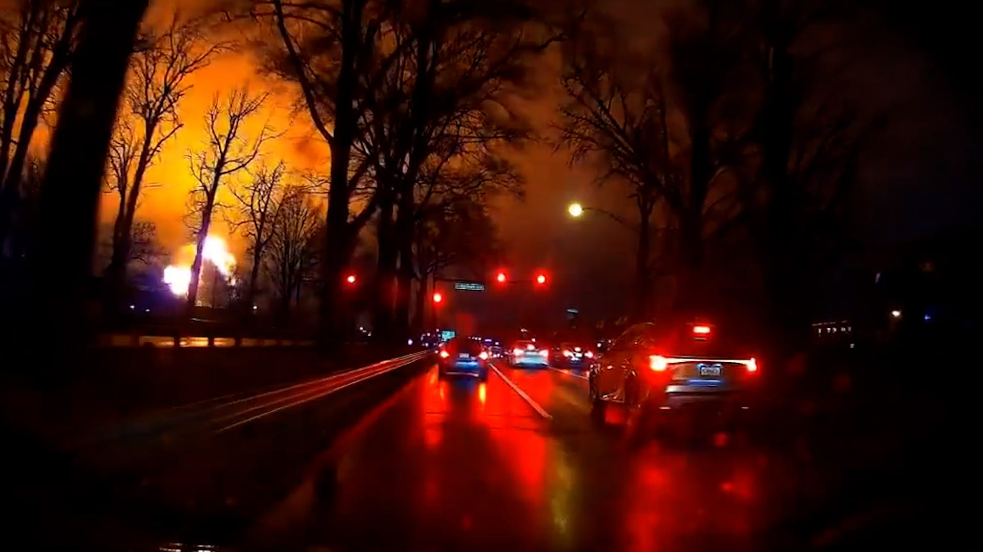 Medevac jet crashes into Northeast Philly, terrifying residents as fire ...