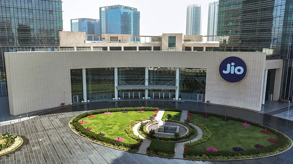 India's richest person wants to build the world's largest data center ... India's richest person wants to build the world's largest data center ...