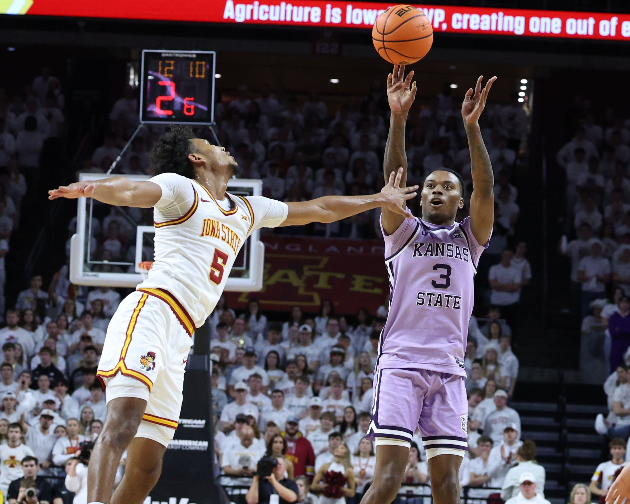 No. 3 Iowa State suffers rare home loss in stunning upset to history ...
