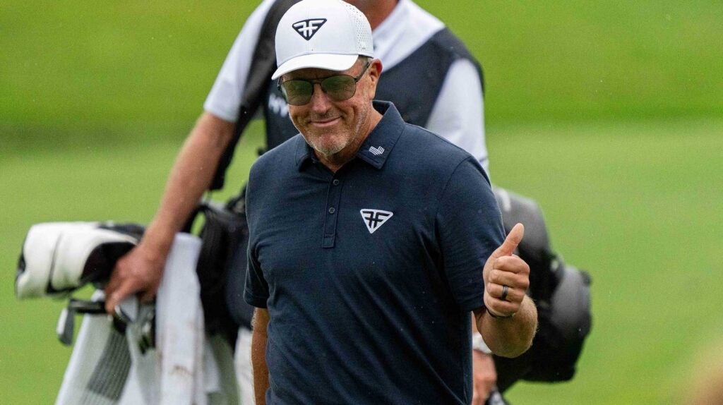 'Something you wouldn't think:' Phil Mickelson gives under-the-radar ...