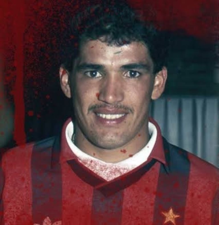 El mexicano que llegó antes que Santiago Giménez al AC Milan y, que ...