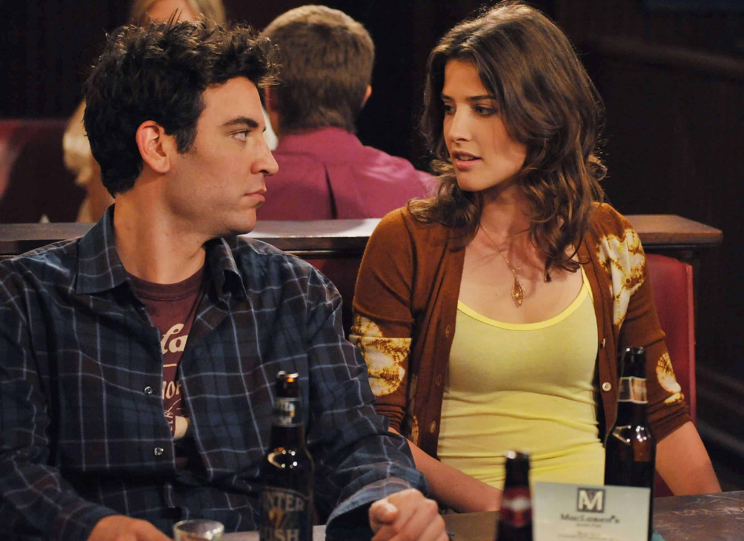 25 On-Screen Couples That Everyone Hates Even Now