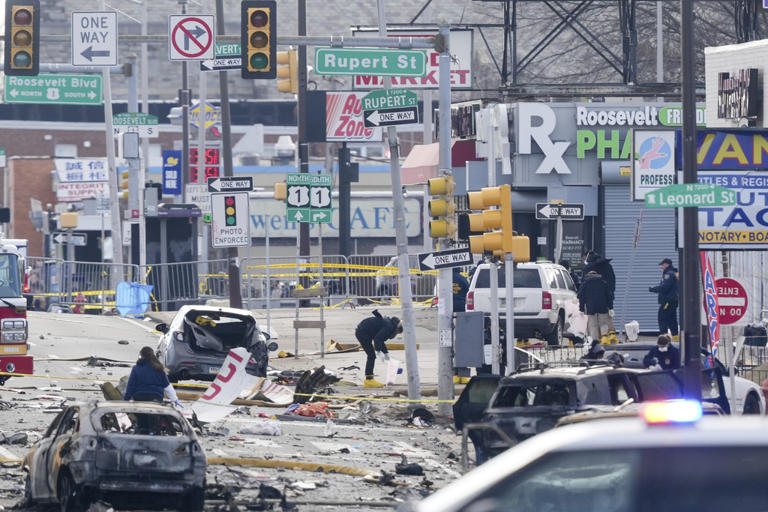 Seven dead, 19 injured in 'high-impact' air ambulance crash in Philadelphia