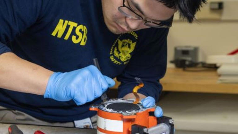 NTSB releases timeline of DC plane crash from recovered black box recorders