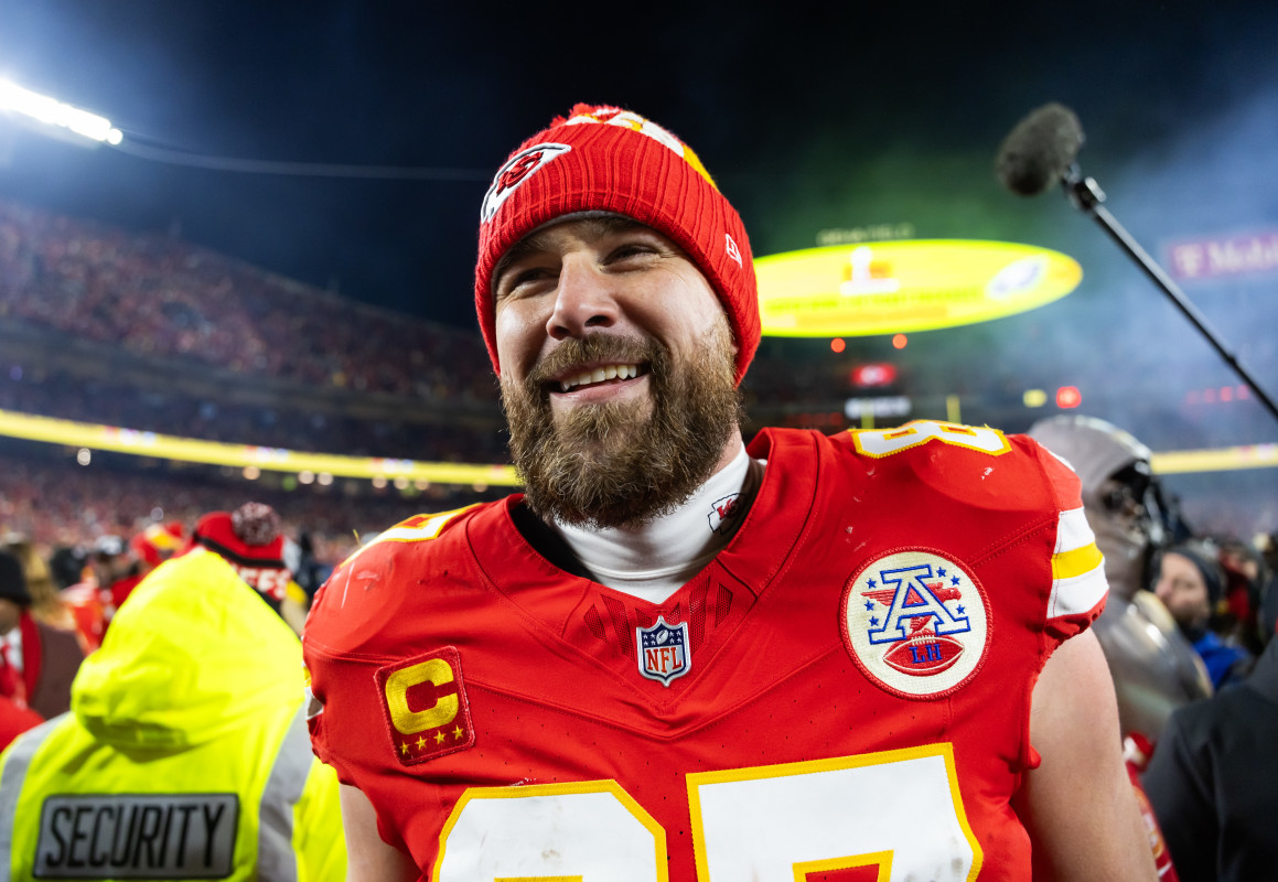 Chiefs QB Has 'No-Brainer' Take About Travis Kelce's Pregame Outfits