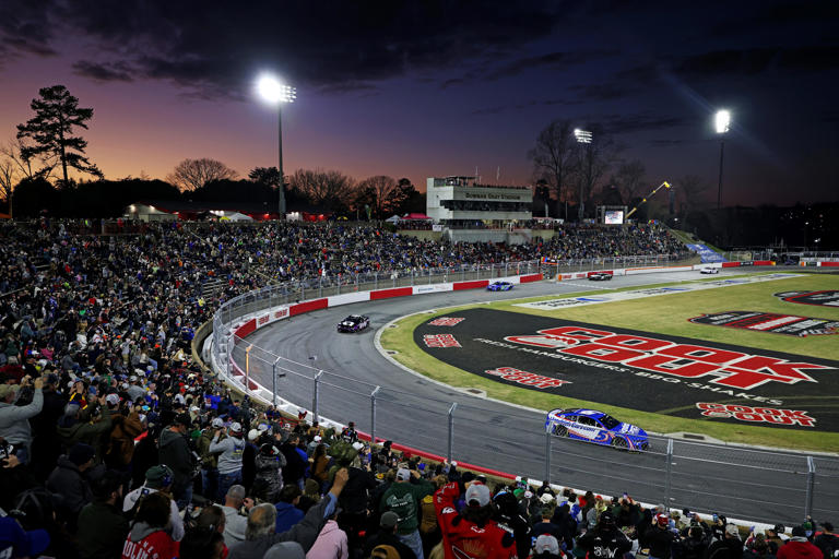 NASCAR Cup Series at the Clash: Starting lineup, TV schedule for Sunday ...