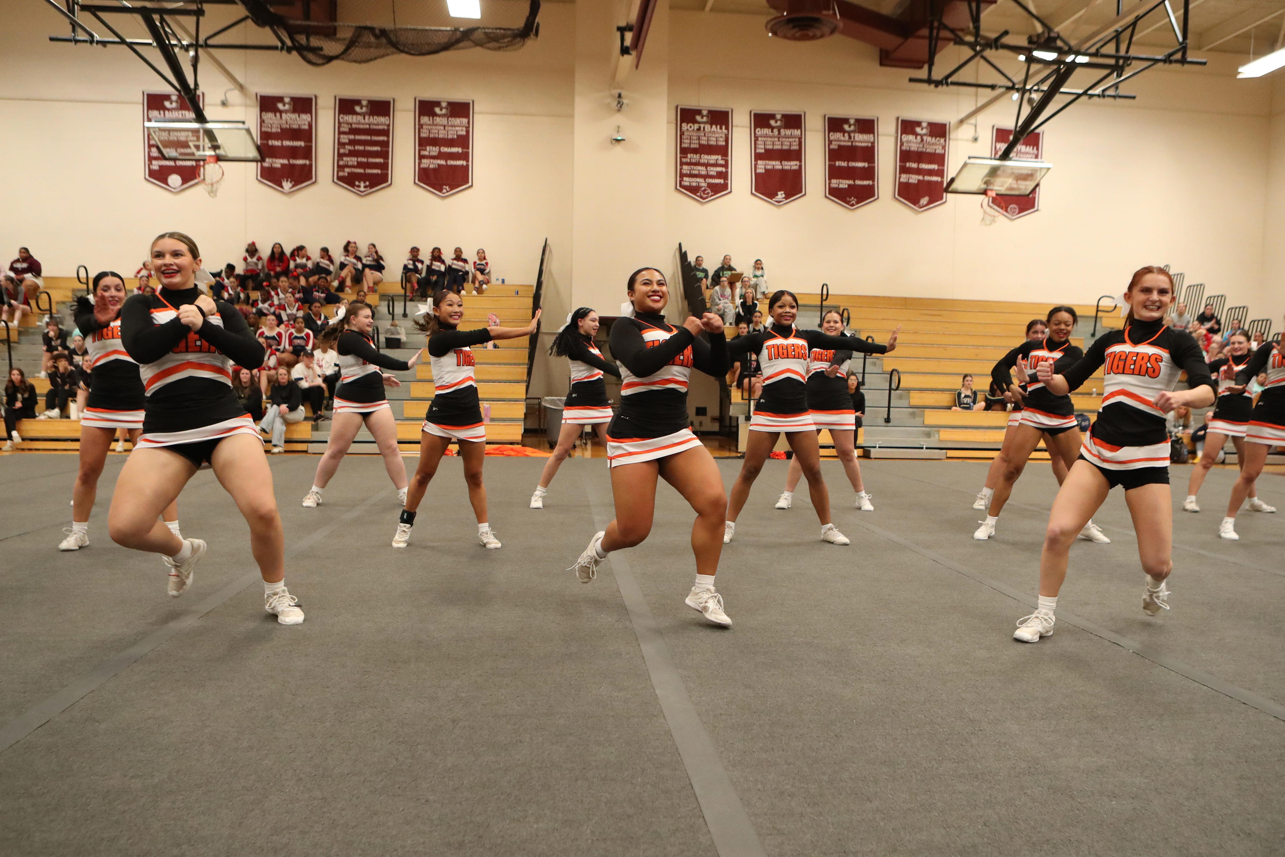 Union-Endicott, Johnson City place fourth at NYSPHSAA cheerleading ...
