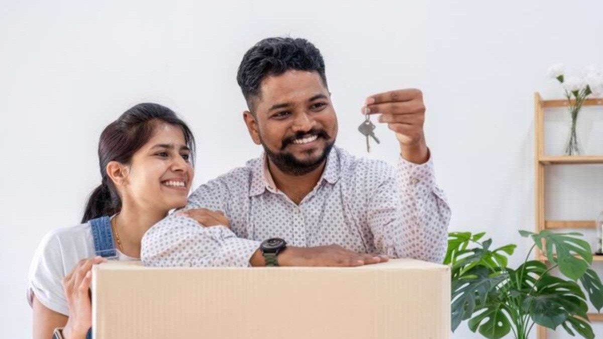 Who can access the Good Neighbor Next Door housing program (with 50% ...