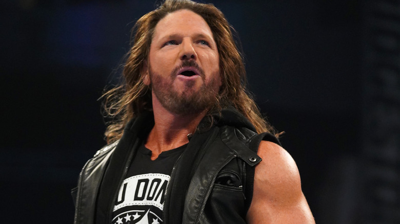 AJ Styles Returns After Four-Month Injury Absence, Enters WWE Men's ...