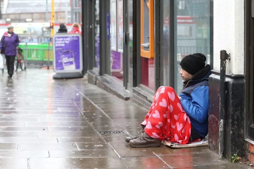 Notts council will pay deposit and first month on rental properties for ...