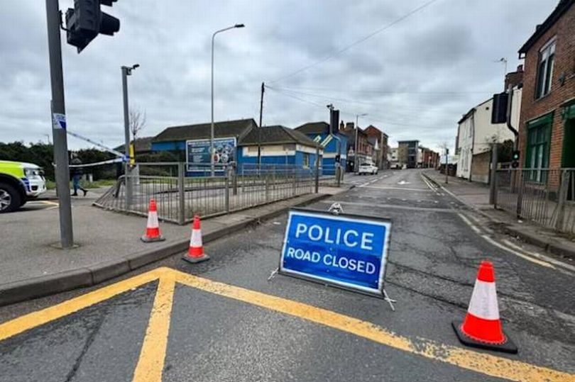 50-year-old woman went from a size 30 to a 12 naturally after rejecting ...