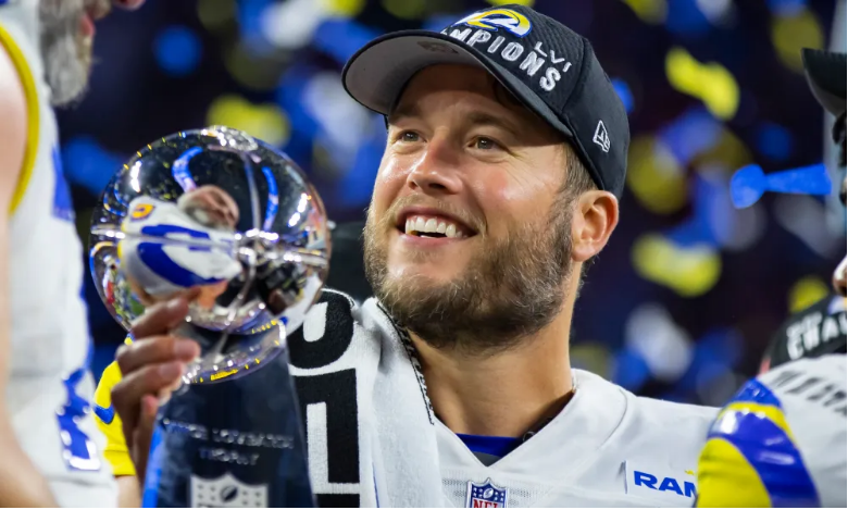 A Dad Sold His Signed Jersey to Take His Daughter to a Playoff Game ...