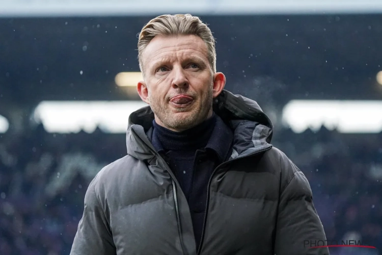 Après une saison éprouvante au Beerschot, Dirk Kuyt vers un incroyable ...