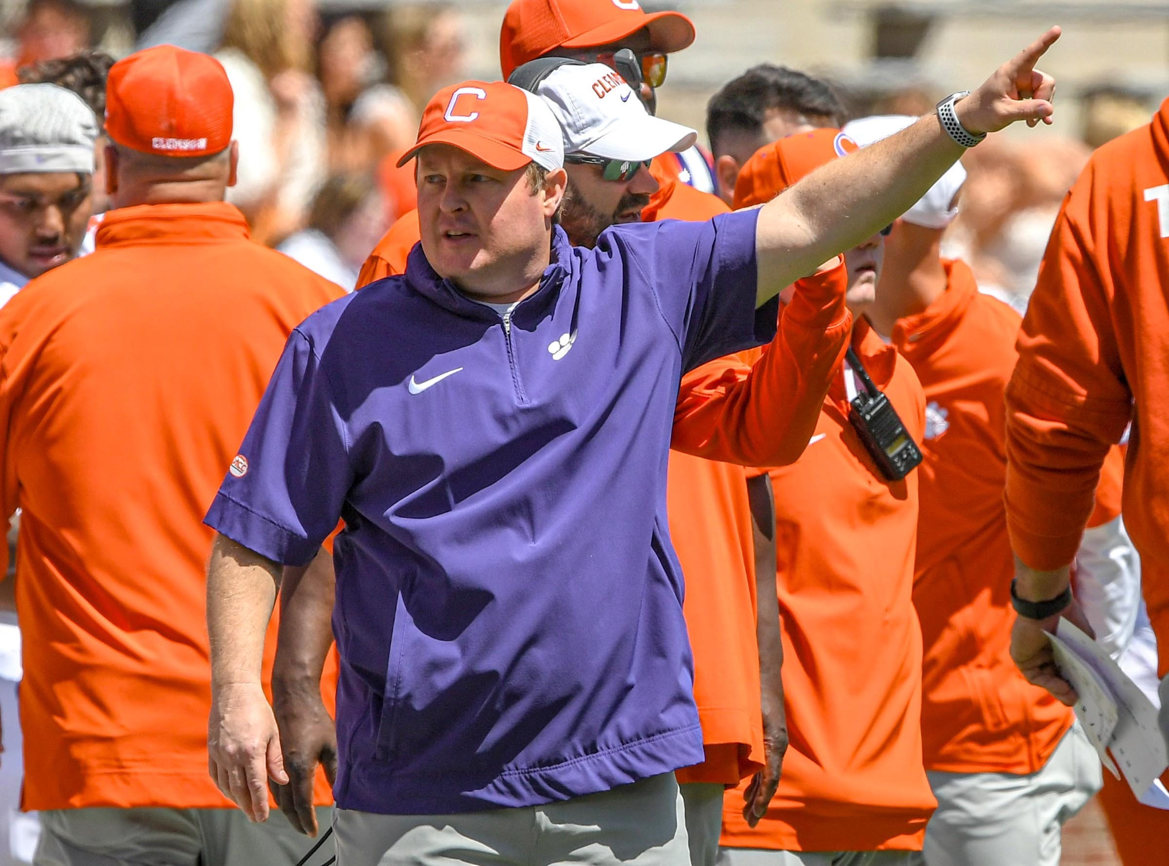 Oklahoma hires former Clemson football defensive coordinator Wes ...