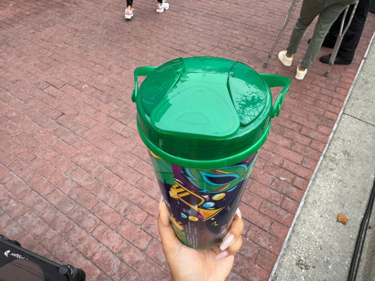 New Mardi Gras 2025 Coca-Cola Freestyle Cup Debuts at Universal Studios ...