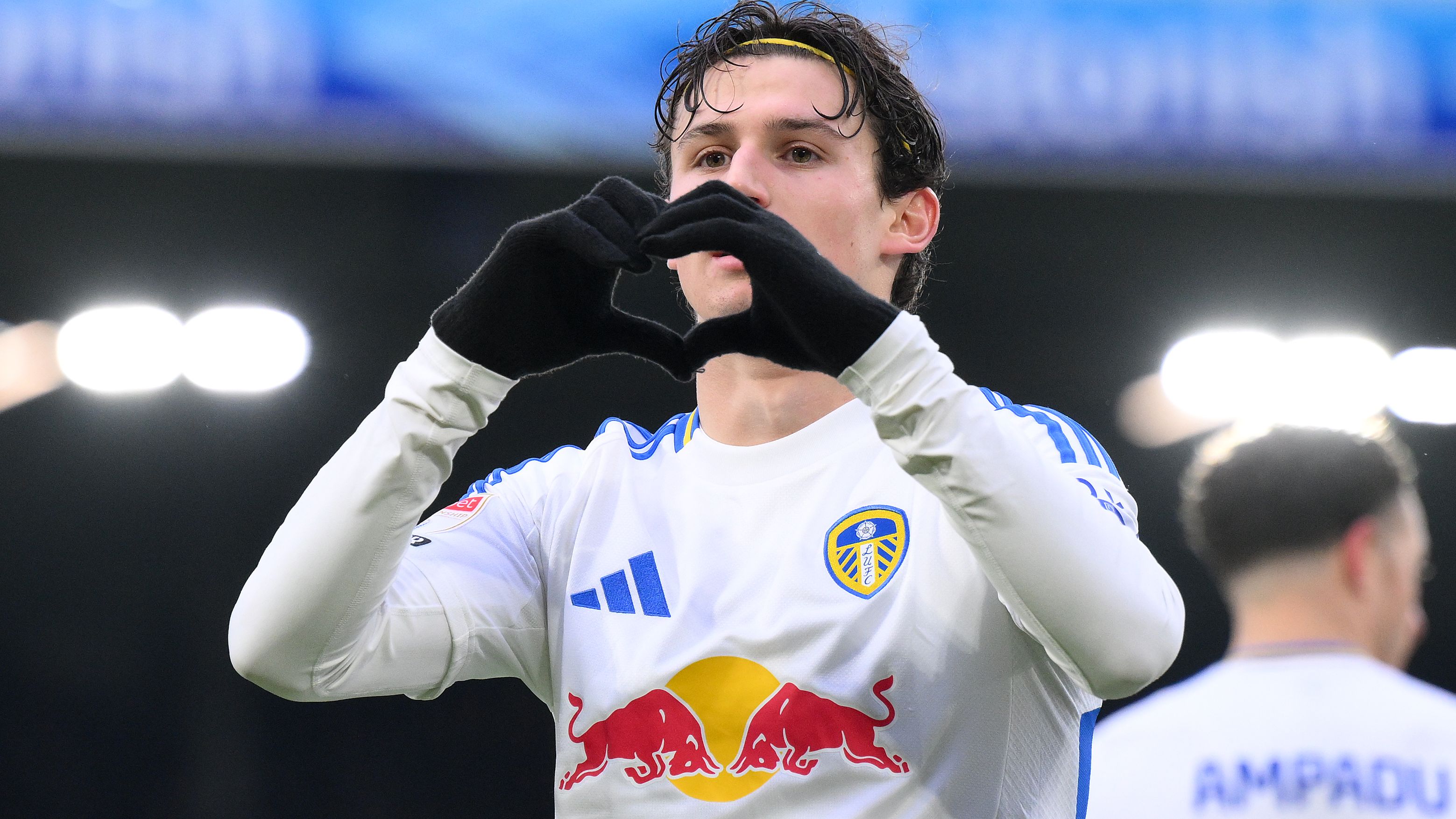 VIDEO: USMNT midfielder Brenden Aaronson nets eighth goal of the season ...