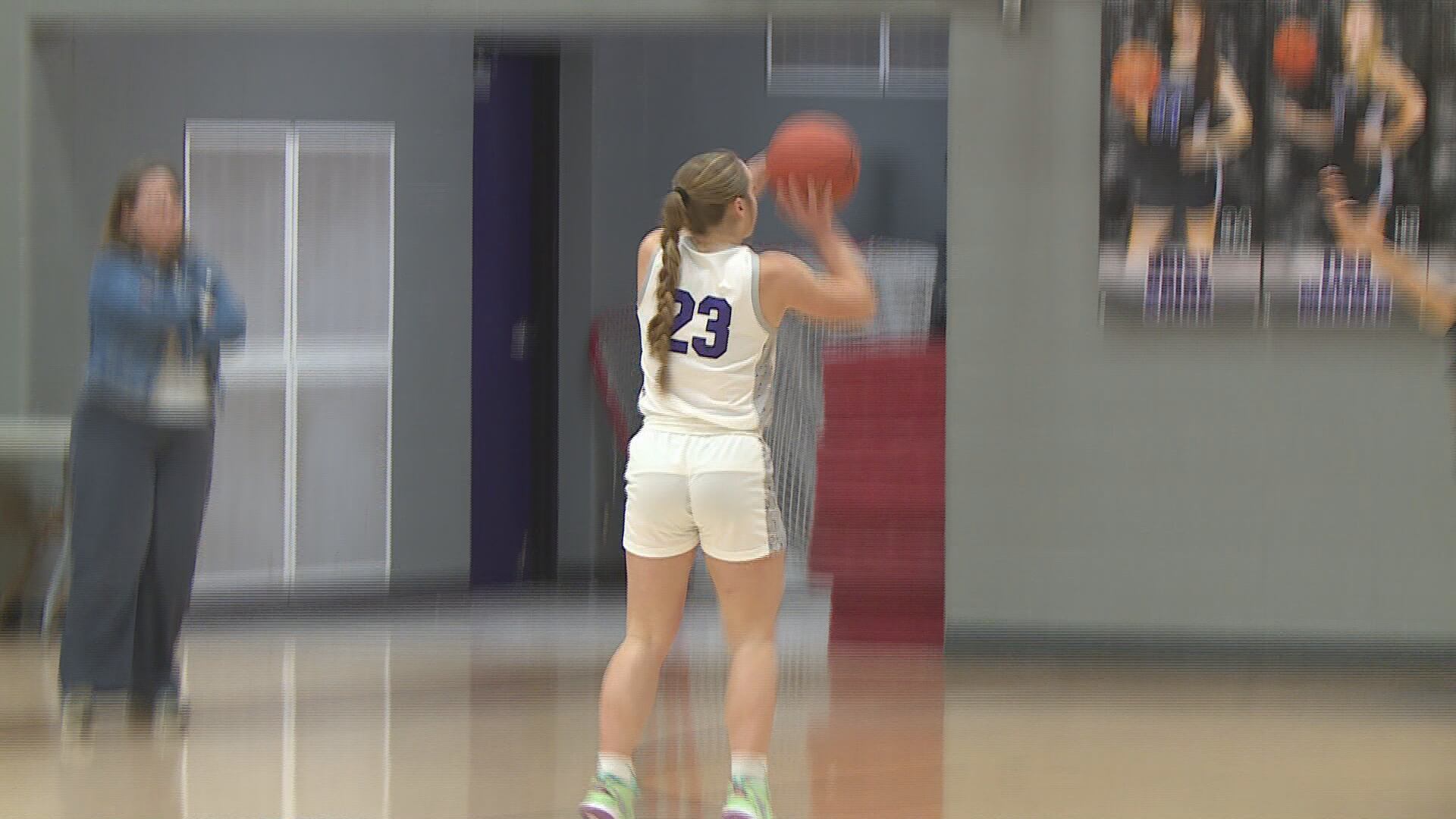 HIGHLIGHTS: Taelyn Jirschele breaks Mosinee’s scoring record in win ...