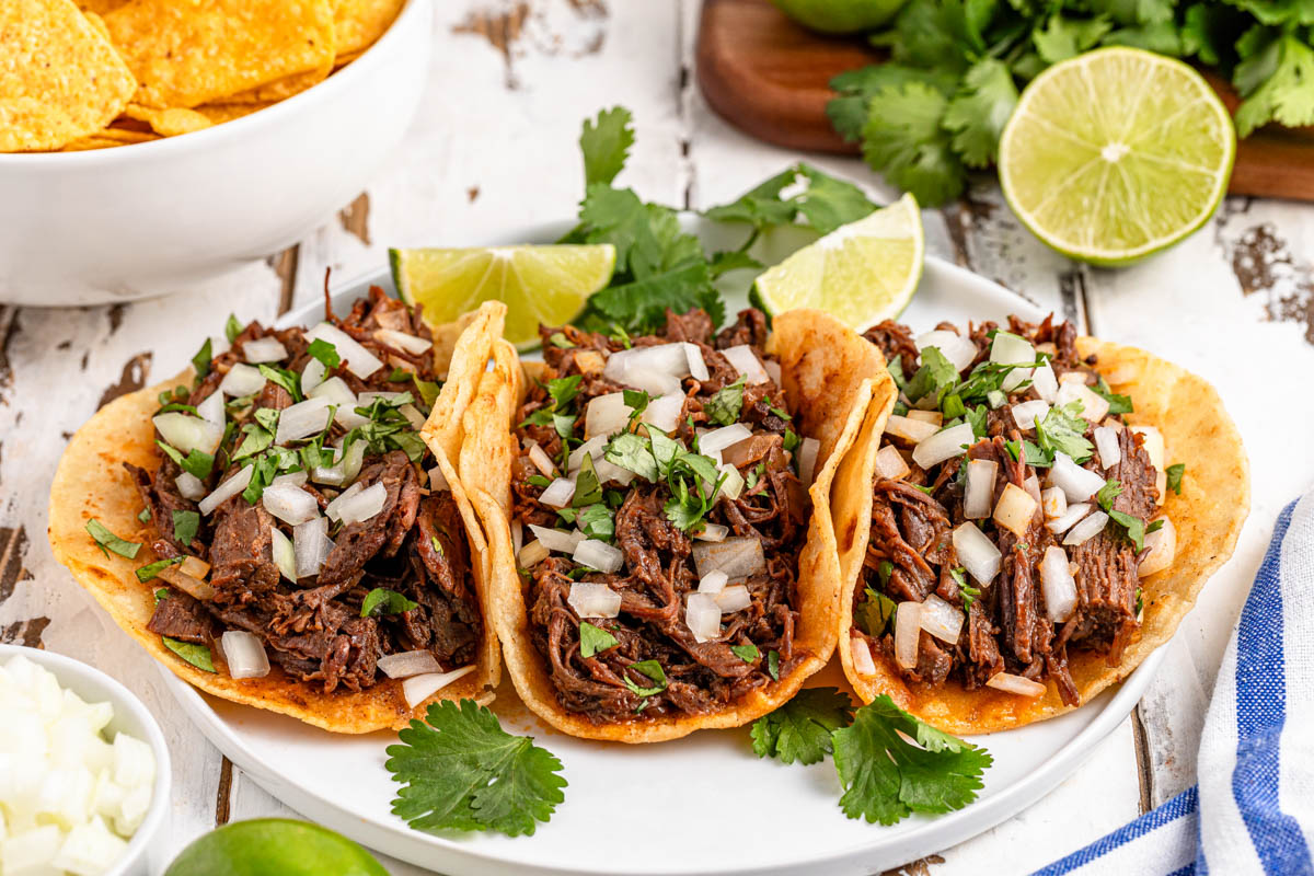 Slow Cooker Magic: 10 Dinner Recipes That Cook Low & Slow