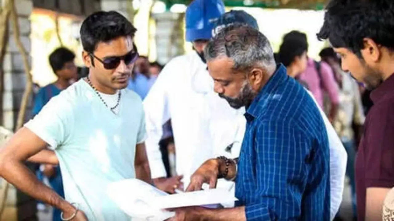 Gautham Vasudev Menon clarifies his controversial comment on Dhanush ...