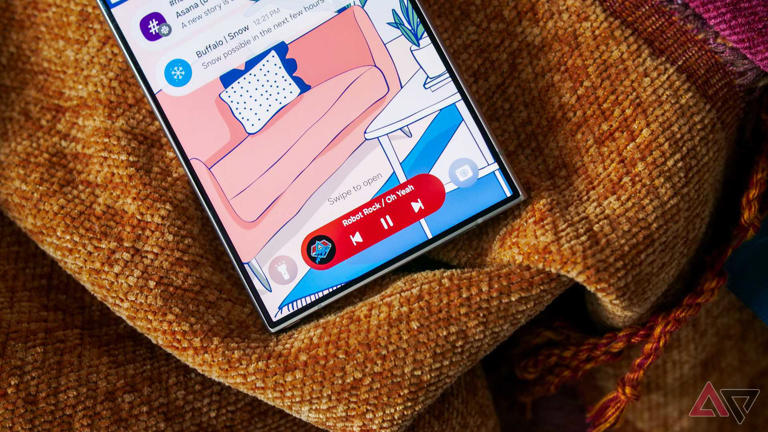 Samsung opens Galaxy S25's One UI 8 beta program