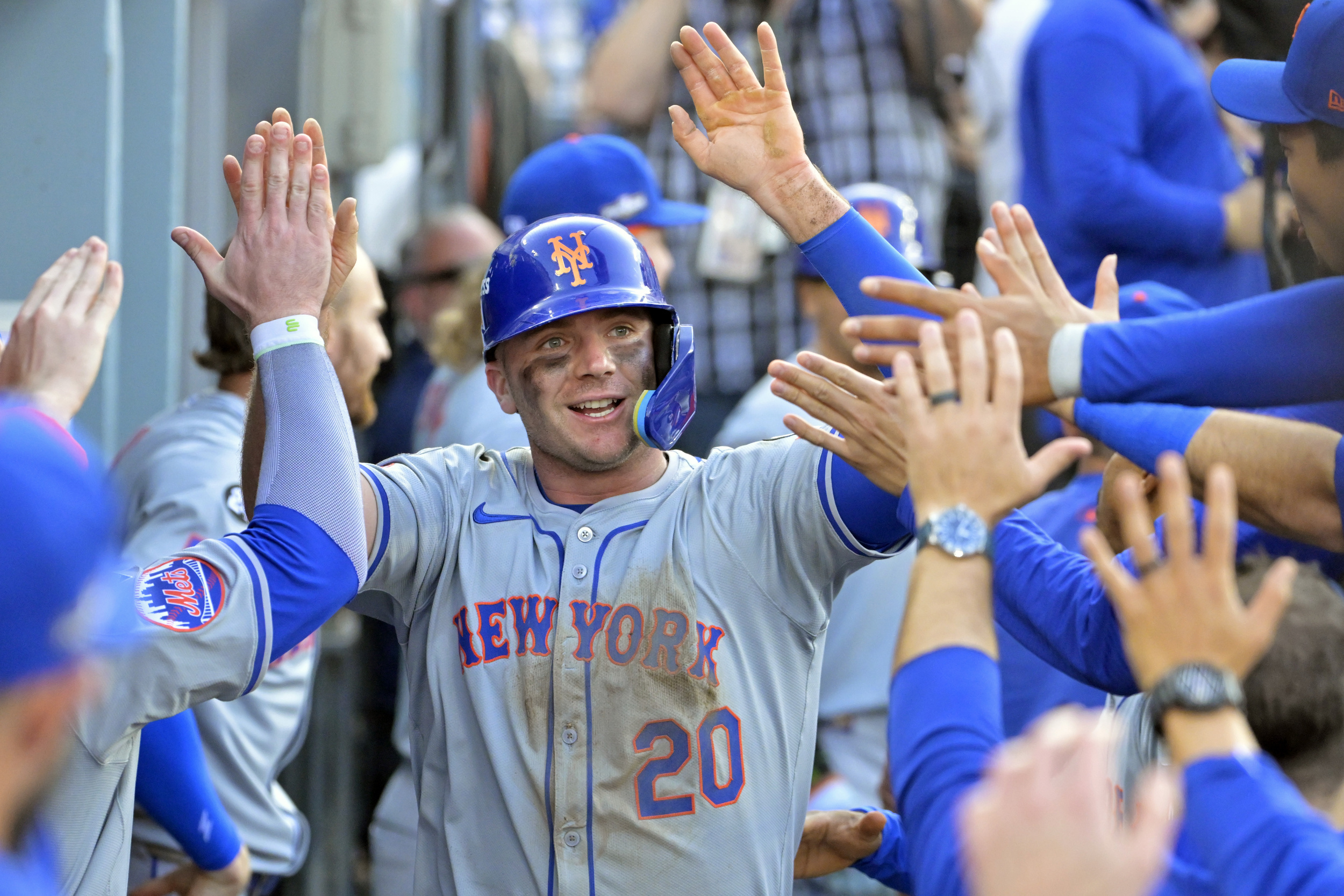 Pete Alonso reportedly makes major Scott Boras decision amid Mets, Blue ...