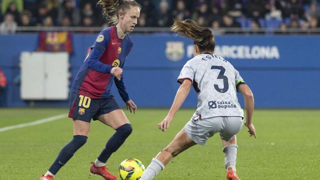 El Levante hace historia y tumba al Barça en la primera derrota de su ...