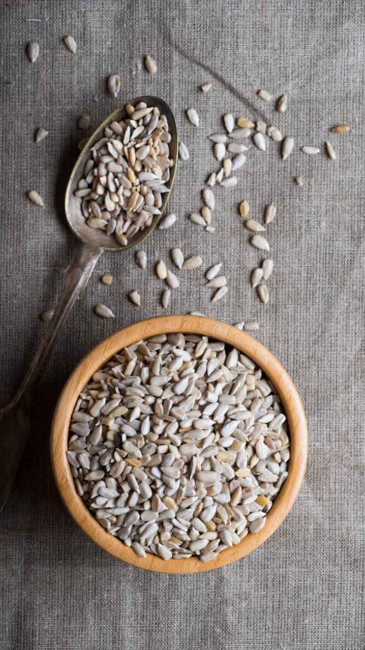 What happens when you eat 1 teaspoon sunflower seeds daily