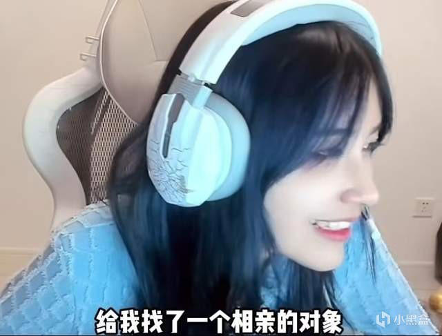 Rita过年被安排相亲，结果没被男方看上，看了Rita的风女cos照？