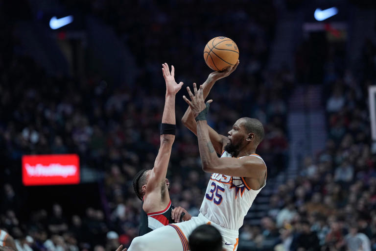 Phoenix Suns 2025 trade deadline speculation: Can shopping Durant ...