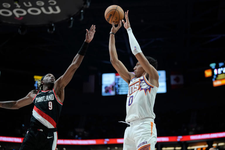 Hall of Famer Chris Mullin drafts Phoenix Suns rookie Ryan Dunn for NBA ...