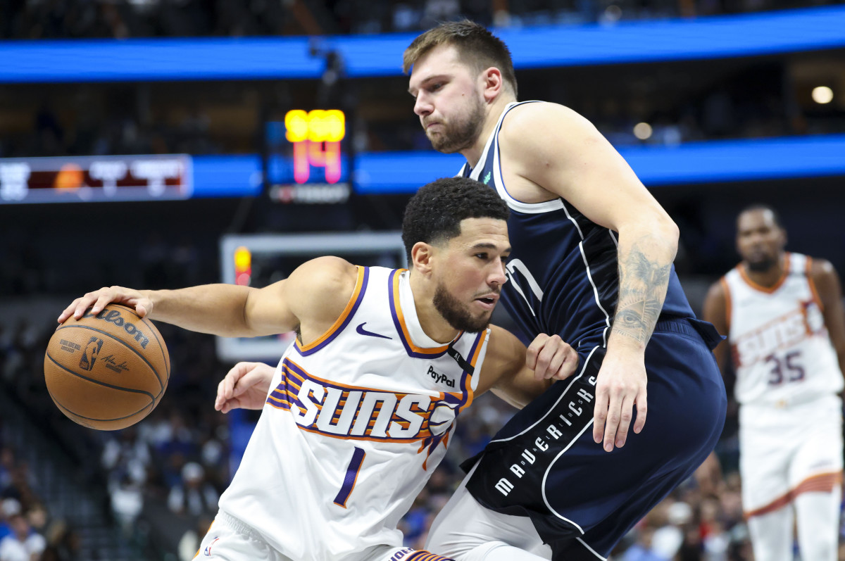 Devin Booker's Stunned Midgame Reaction to Luka Doncic-Anthony Davis Trade