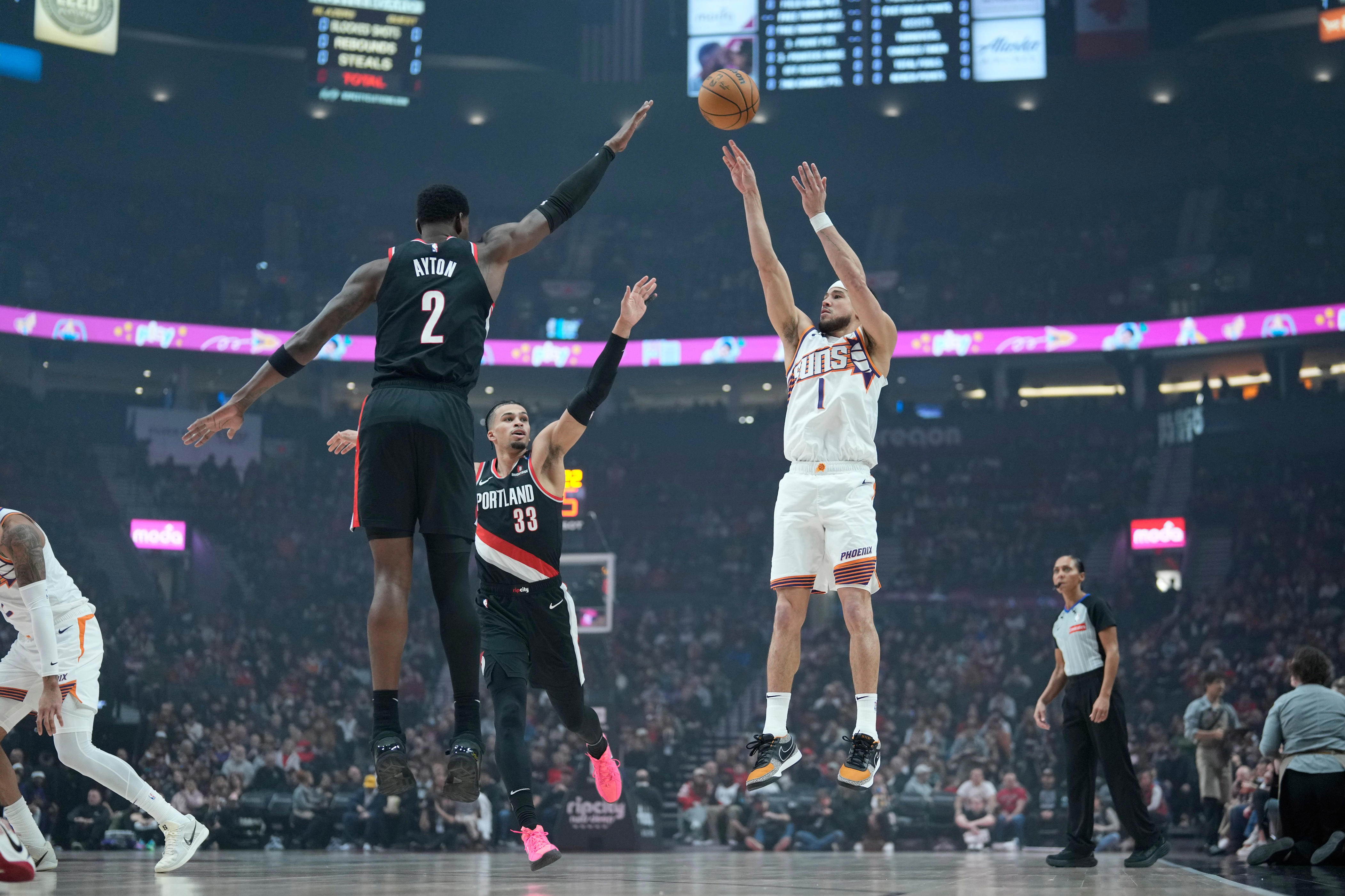 Booker closer to Phoenix Suns scoring milestone in blowout loss to ...