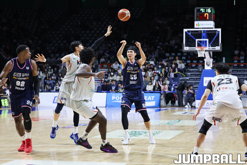 [프로농구 화보]KT,KCC 격파