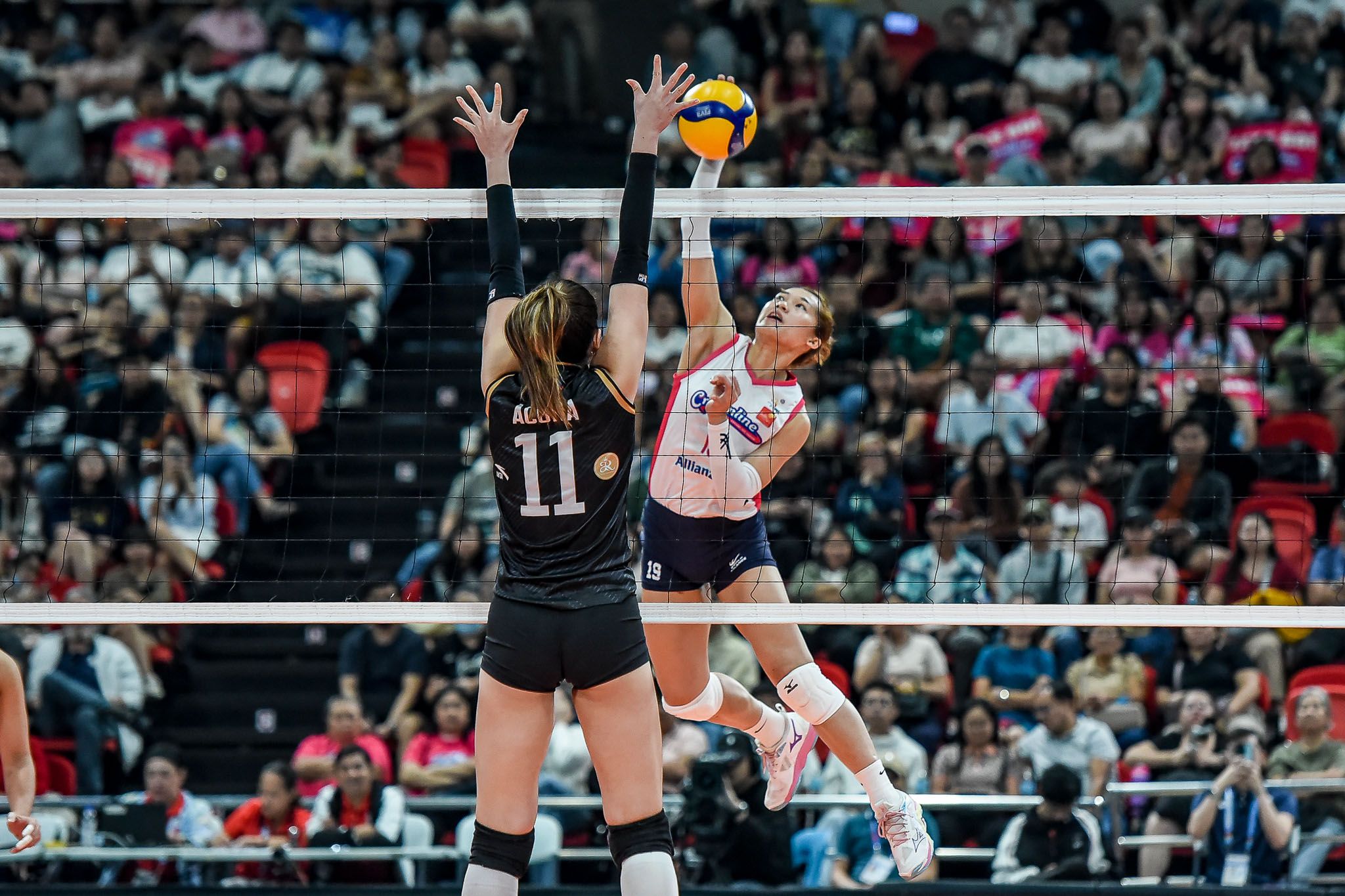 Creamline's Pons takes PVL Player of the Week nod