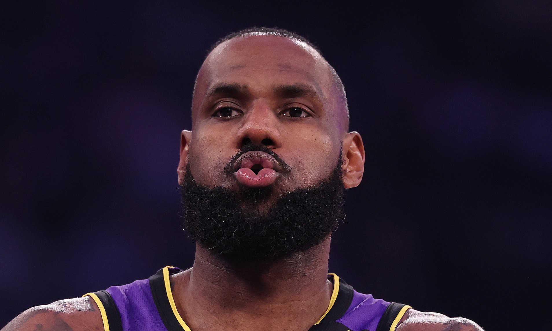 LeBron James breaks silence on Lakers' shock Anthony Davis-Luka Doncic ...