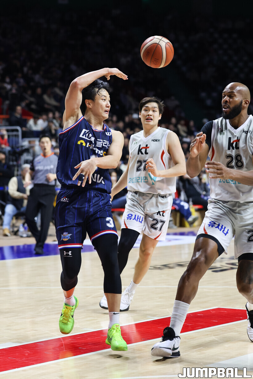 [프로농구 화보]KT,KCC 격파