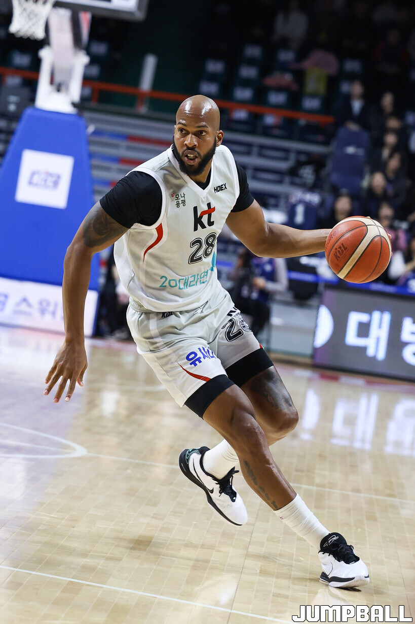 [프로농구 화보]KT,KCC 격파
