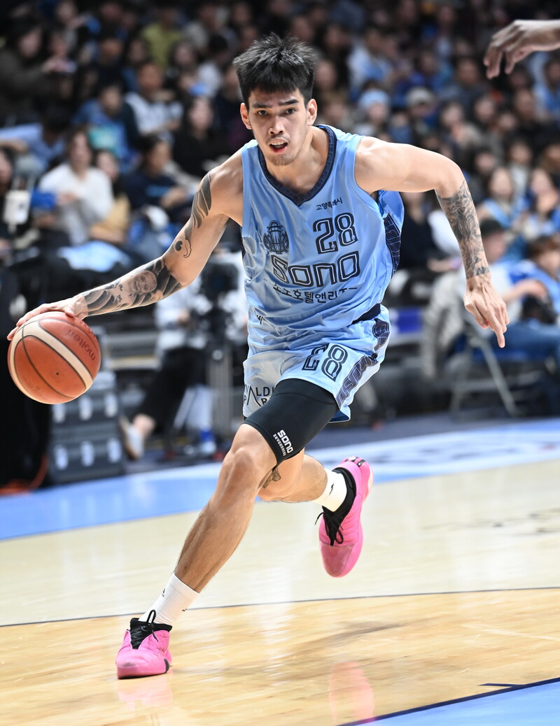 [BK 리뷰] ‘KBL 녹아든 켐바오’ 소노, DB 상대로 4연패 탈출...DB 4연패