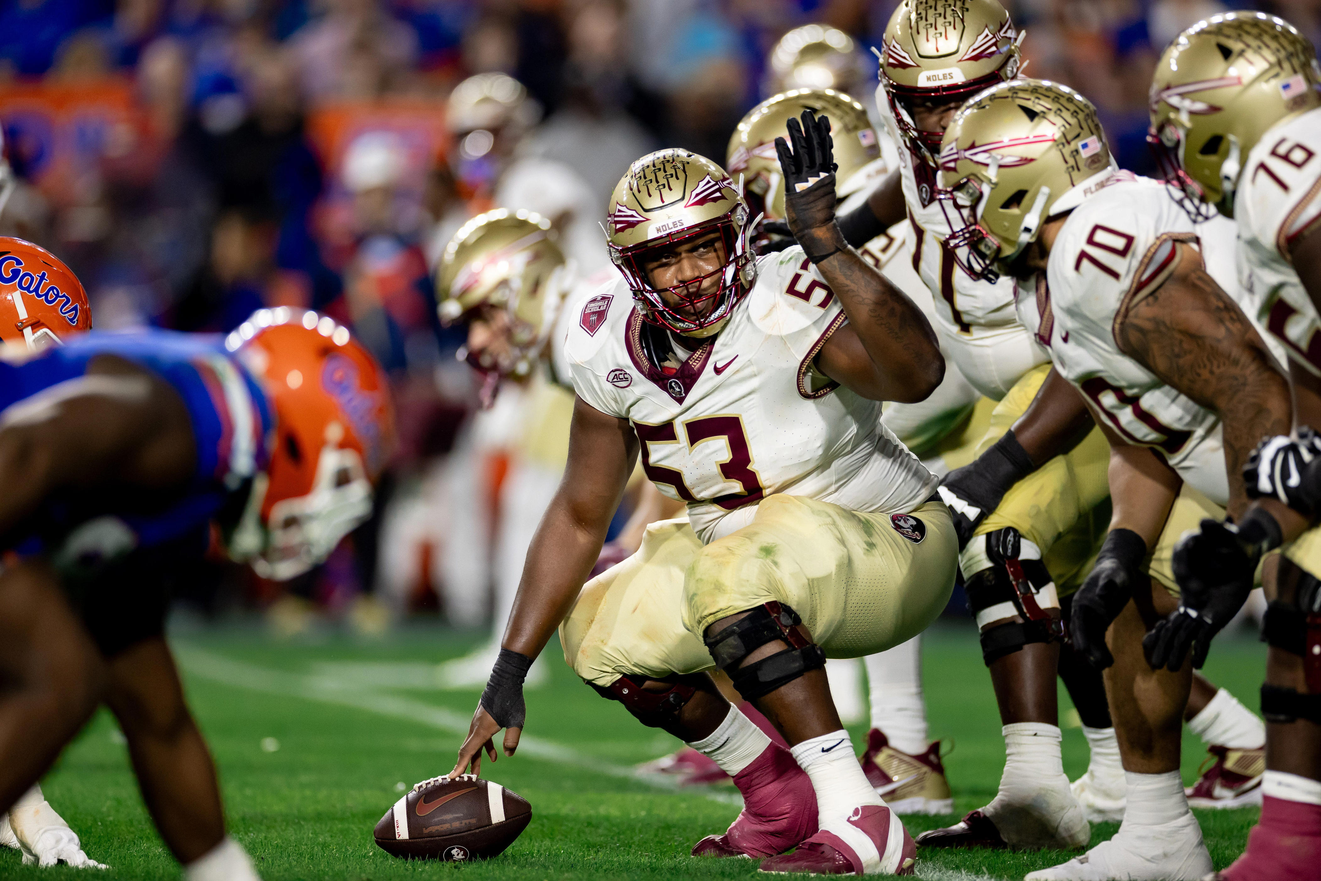FSU Seminoles extend scholarship to three-star offensive lineman
